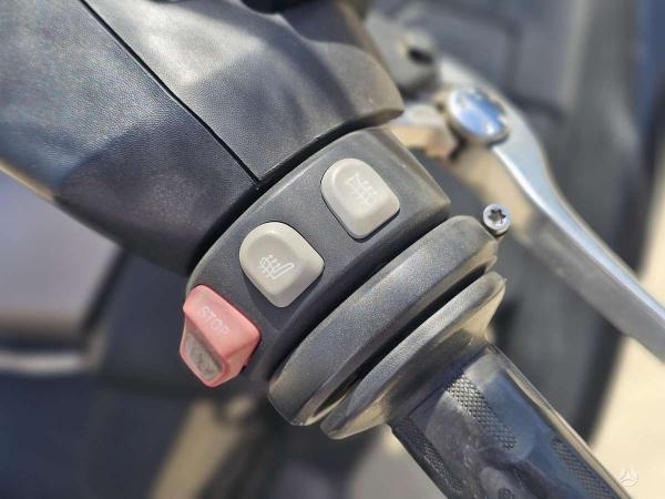 Melns BMW C 650GT 2013 Viļņa, ar dzinēja tilpumu 0.65 L un nobraukumu 34 tūkst. km par 3650 €, foto 10 vietnē AUTOMOTO.COM.LV