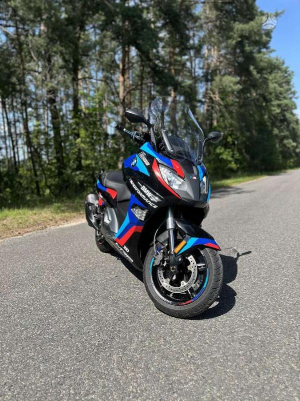 Melns BMW C 650GT 2016 Kauņa, ar dzinēja tilpumu 0.65 L un nobraukumu 32 tūkst. km par 4800 €, foto 5 vietnē AUTOMOTO.COM.LV
