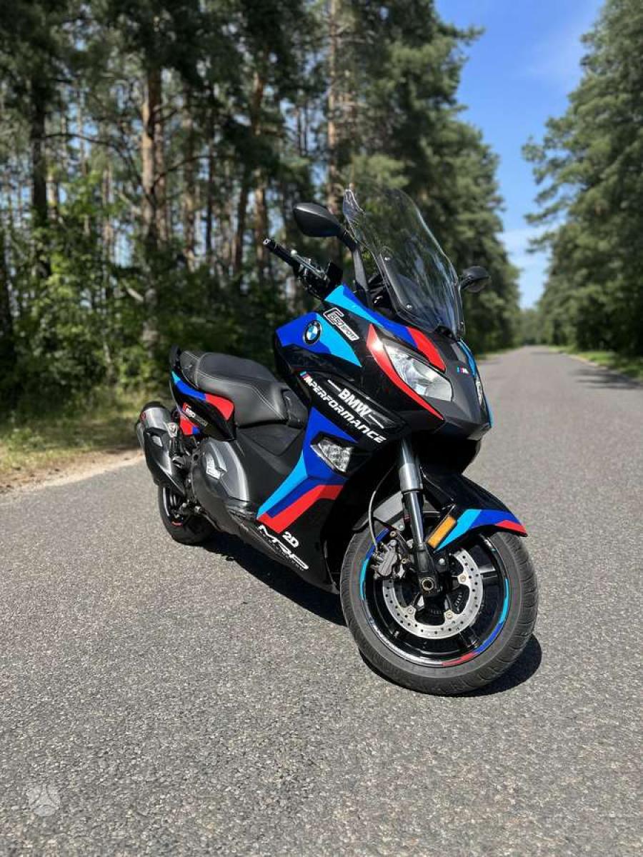 Melns BMW C 650GT 2016 Kauņa, ar dzinēja tilpumu 0.65 L un nobraukumu 32 tūkst. km par 4800 €, foto 6 vietnē AUTOMOTO.COM.LV