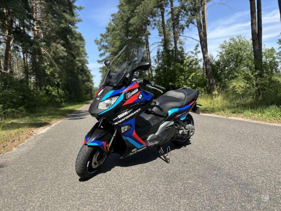 Melns BMW C 650GT 2016 Kauņa, ar dzinēja tilpumu 0.65 L un nobraukumu 32 tūkst. km par 4800 €, foto 7 vietnē AUTOMOTO.COM.LV