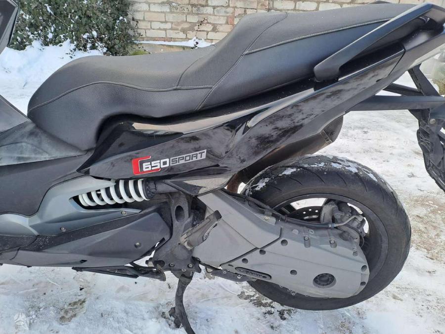 Melns BMW C 650GT 2017 Panevēža, ar dzinēja tilpumu 0.65 L un nobraukumu 34 tūkst. km par 4200 €, foto 7 vietnē AUTOMOTO.COM.LV