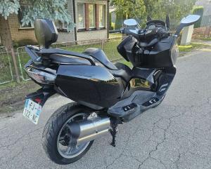 Black BMW C 650GT 2019 in Kelme, with an engine capacity of 0.65 L and mileage of 33 thousand km for 3000 €, photo 5 on AUTOMOTO.COM.LV