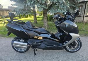 Black BMW C 650GT 2019 in Kelme, with an engine capacity of 0.65 L and mileage of 33 thousand km for 3000 €, photo 6 on AUTOMOTO.COM.LV