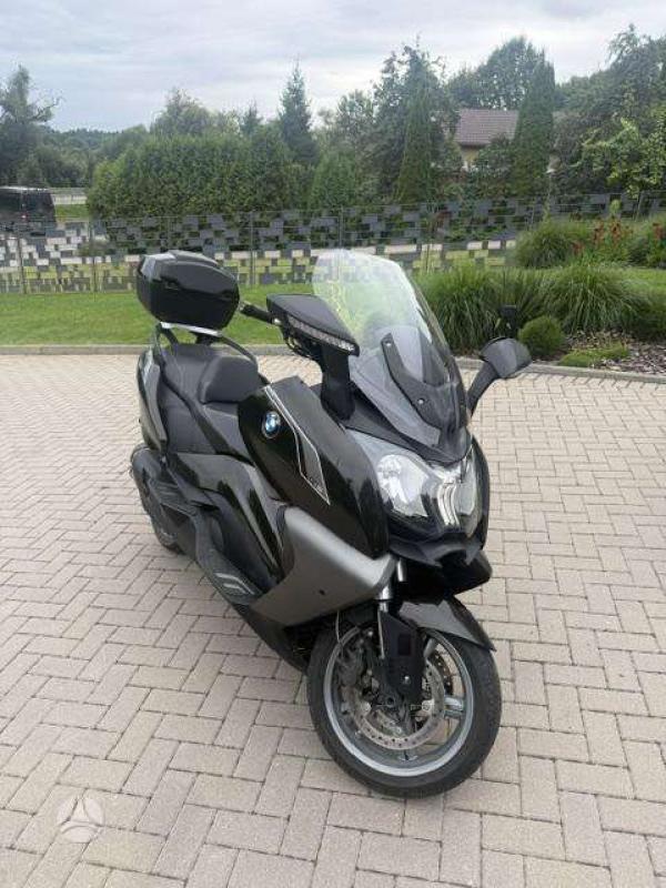 Brown BMW C 650GT 2018 in Kaunas, with an engine capacity of 0.65 L and mileage of 28 thousand km for 5500 €, photo 5 on AUTOMOTO.COM.LV
