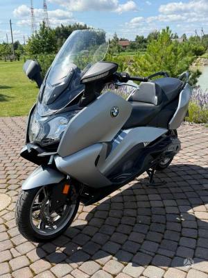 Grey BMW C 650GT 2014 in Panevezys, with an engine capacity of 0.65 L and mileage of 29 thousand km for 3070 €, photo 3 on AUTOMOTO.COM.LV