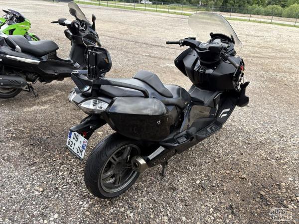 BMW C 650GT 2013 in Kelme, with an engine capacity of 0.65 L and mileage of 46 thousand km for 1330 €, photo 3 on AUTOMOTO.COM.LV