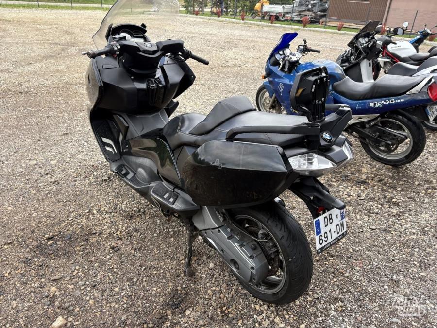 BMW C 650GT 2013 Kelmė, ar dzinēja tilpumu 0.65 L un nobraukumu 46 tūkst. km par 1330 €, foto 5 vietnē AUTOMOTO.COM.LV
