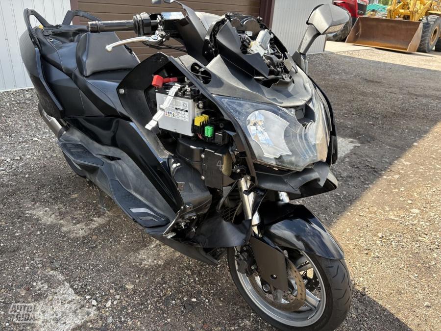 BMW C 650GT 2016 in Kelme, with an engine capacity of 0.65 L and mileage of 37 thousand km for 1430 €, photo 15 on AUTOMOTO.COM.LV