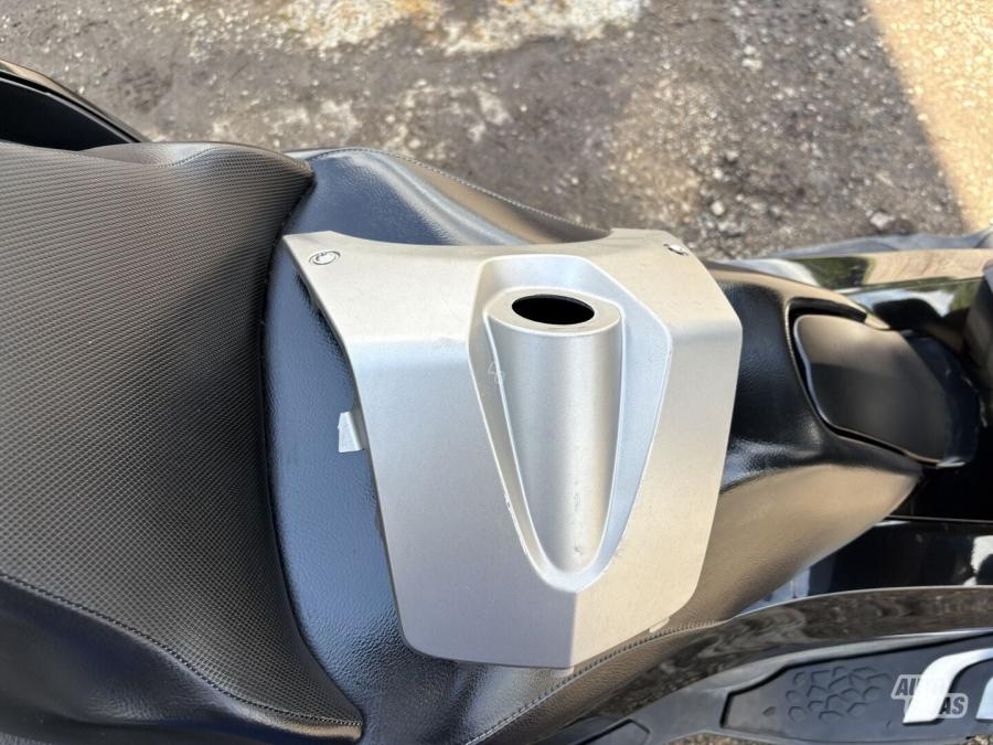 BMW C 650GT 2016 in Kelme, with an engine capacity of 0.65 L and mileage of 37 thousand km for 1430 €, photo 20 on AUTOMOTO.COM.LV