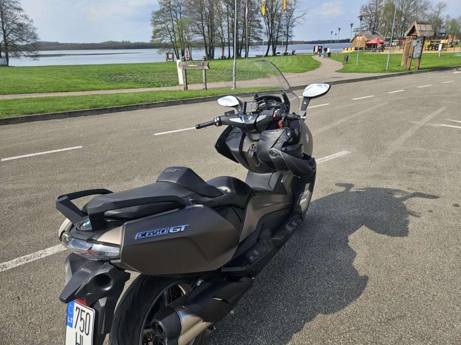 BMW C 650GT 2016 in Taurage, with an engine capacity of 0.65 L and mileage of 16 thousand km for 5300 €, photo 3 on AUTOMOTO.COM.LV