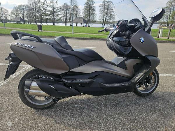 BMW C 650GT 2016 in Taurage, with an engine capacity of 0.65 L and mileage of 16 thousand km for 5300 €, photo 4 on AUTOMOTO.COM.LV