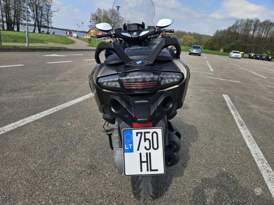 BMW C 650GT 2016 in Taurage, with an engine capacity of 0.65 L and mileage of 16 thousand km for 5300 €, photo 6 on AUTOMOTO.COM.LV
