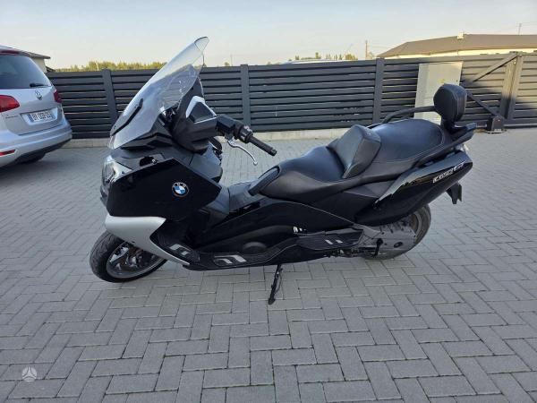 BMW C 650GT 2017 in Taurage, with an engine capacity of 0.65 L and mileage of 40 thousand km for 2650 €, photo 2 on AUTOMOTO.COM.LV