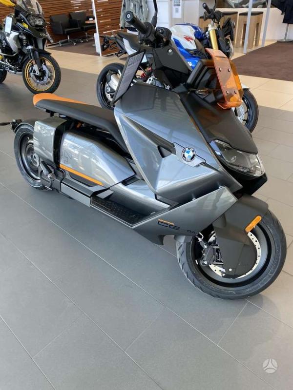 Pelēks BMW CE 04 2022 Palanga, ar dzinēja tilpumu 0.00 L un nobraukumu 12 tūkst. km par 6900 €, foto 5 vietnē AUTOMOTO.COM.LV