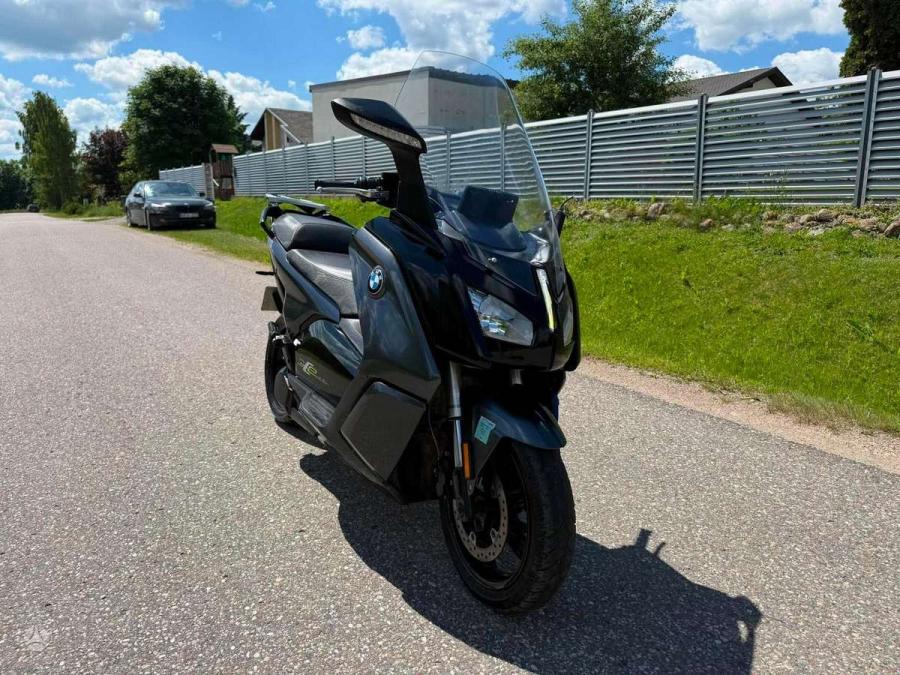 BMW CE 04 2019 in Utena, with an engine capacity of 0.00 L and mileage of 53 thousand km for 3400 €, photo 9 on AUTOMOTO.COM.LV