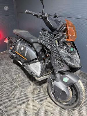 BMW CE 04 2023 in Taurage, with an engine capacity of 0.00 L and mileage of 10 thousand km for 3050 €, photo 1 on AUTOMOTO.COM.LV