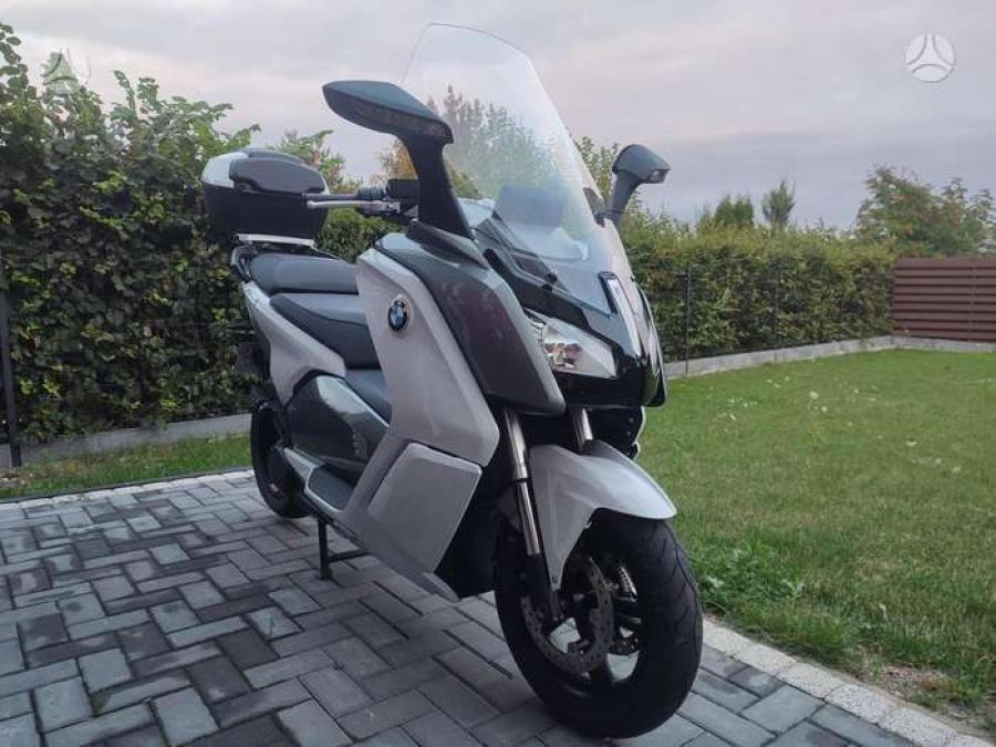 Balts BMW CE 04 2016 Klaipėda, ar dzinēja tilpumu 0.00 L un nobraukumu 7 tūkst. km par 5600 €, foto 12 vietnē AUTOMOTO.COM.LV