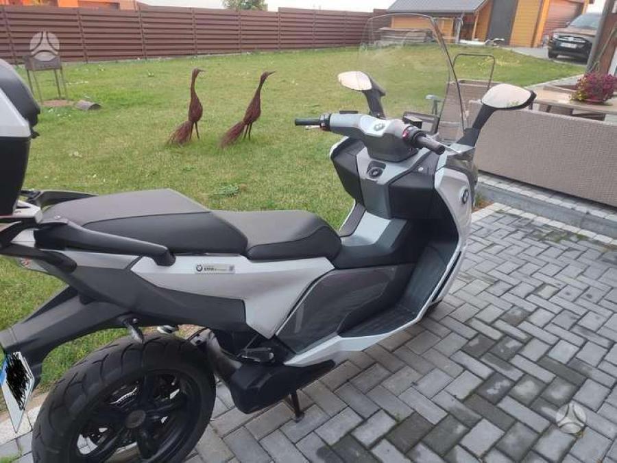 Balts BMW CE 04 2016 Klaipėda, ar dzinēja tilpumu 0.00 L un nobraukumu 7 tūkst. km par 5600 €, foto 14 vietnē AUTOMOTO.COM.LV