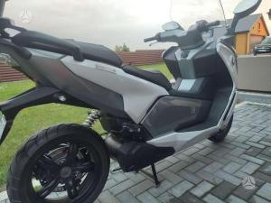 Balts BMW CE 04 2016 Klaipėda, ar dzinēja tilpumu 0.00 L un nobraukumu 7 tūkst. km par 5600 €, foto 15 vietnē AUTOMOTO.COM.LV
