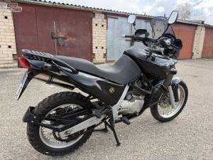 Черный БМВ F 650 1996 в Паневежис, объемом двигателя 0.65 л и пробегом 51 тыс. км за 2200 €, фото 6 на AUTOMOTO.COM.LV