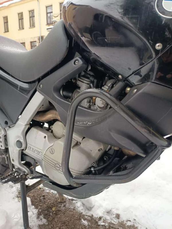 Melns BMW F 650 1998 Viļņa, ar dzinēja tilpumu 0.65 L un nobraukumu 35 tūkst. km par 1350 €, foto 6 vietnē AUTOMOTO.COM.LV