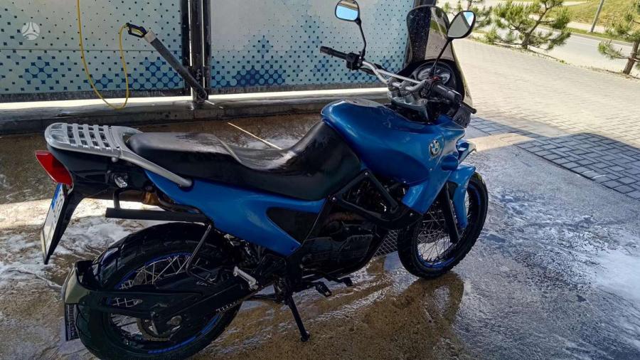 Blue BMW F 650 1994 in Plunge, with an engine capacity of 0.65 L and mileage of 60 thousand km for 1800 €, photo 3 on AUTOMOTO.COM.LV
