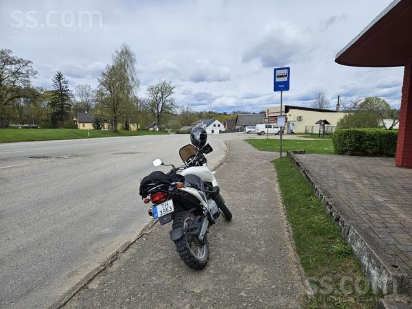 BMW F 650 1994 in Kuldiga, with an engine capacity of 0.65 L and mileage of 0 thousand km for 1900 €, photo 5 on AUTOMOTO.COM.LV