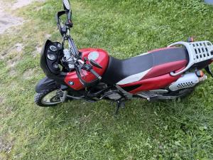 BMW F 650 1995 Ogre, ar dzinēja tilpumu 0.65 L un nobraukumu 0 tūkst. km par 1600 €, foto 5 vietnē AUTOMOTO.COM.LV