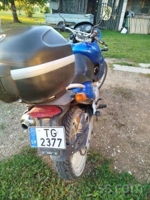 BMW F 650 1998 in Tukums, with an engine capacity of 0.65 L and mileage of 0 thousand km for 1600 €, photo 3 on AUTOMOTO.COM.LV