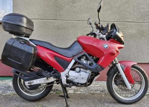 Red BMW F 650 1996 in Kaunas, with an engine capacity of 0.65 L and mileage of 27 thousand km for 1450 €, photo 4 on AUTOMOTO.COM.LV