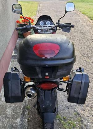 Red BMW F 650 1996 in Kaunas, with an engine capacity of 0.65 L and mileage of 27 thousand km for 1450 €, photo 11 on AUTOMOTO.COM.LV