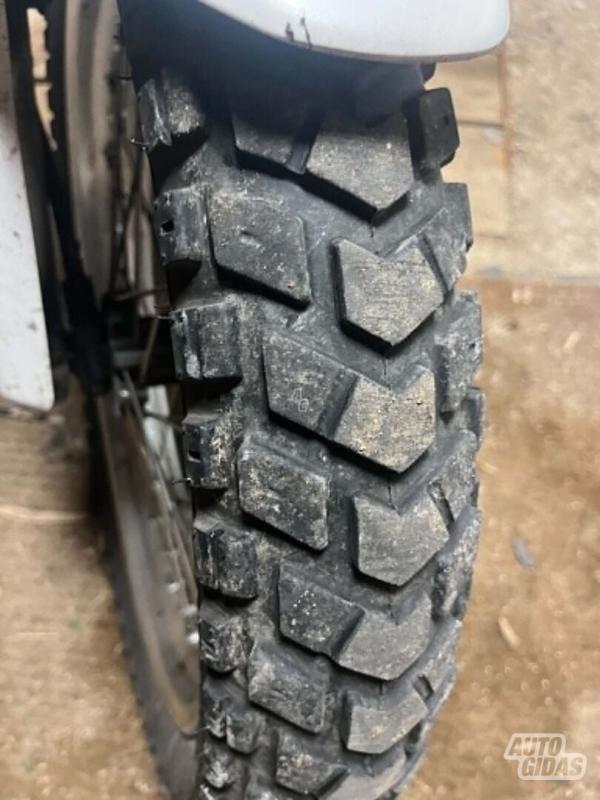 Balts BMW F 650 1999 Viļņa, ar dzinēja tilpumu 0.65 L un nobraukumu 78 tūkst. km par 1350 €, foto 7 vietnē AUTOMOTO.COM.LV