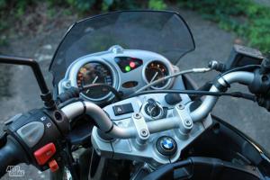 Melns BMW F 650CS 2005 Viļņa, ar dzinēja tilpumu 0.65 L un nobraukumu 18 tūkst. km par 1800 €, foto 10 vietnē AUTOMOTO.COM.LV