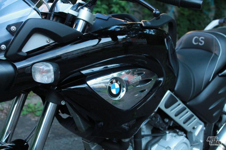 Black BMW F 650CS 2005 in Vilnius, with an engine capacity of 0.65 L and mileage of 18 thousand km for 1700 €, photo 9 on AUTOMOTO.COM.LV