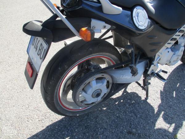 Zils BMW F 650CS 2004 Kauņa, ar dzinēja tilpumu 0.65 L un nobraukumu 39 tūkst. km par 1800 €, foto 10 vietnē AUTOMOTO.COM.LV