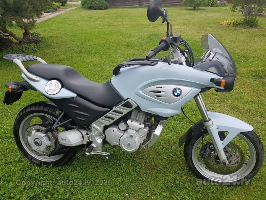Серый БМВ F 650CS 2002 в Таллин, объемом двигателя 0.65 л и пробегом 50 тыс. км за 1984 €, фото 1 на AUTOMOTO.COM.LV