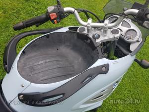 Серый БМВ F 650CS 2002 в Таллин, объемом двигателя 0.65 л и пробегом 50 тыс. км за 1984 €, фото 5 на AUTOMOTO.COM.LV