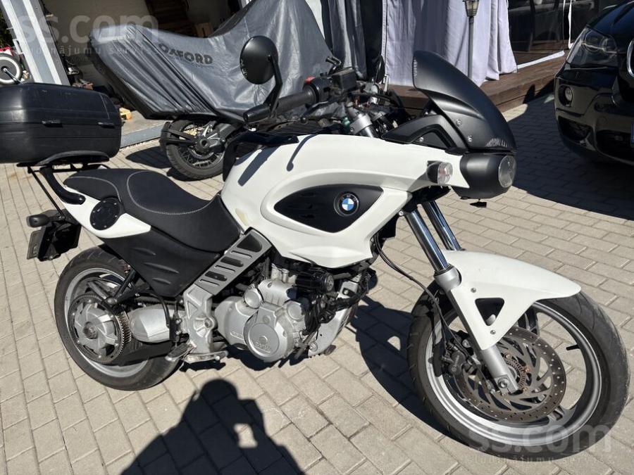 BMW F 650CS 2002 in Riga, with an engine capacity of 0.65 L and mileage of 0 thousand km for 1900 €, photo 1 on AUTOMOTO.COM.LV