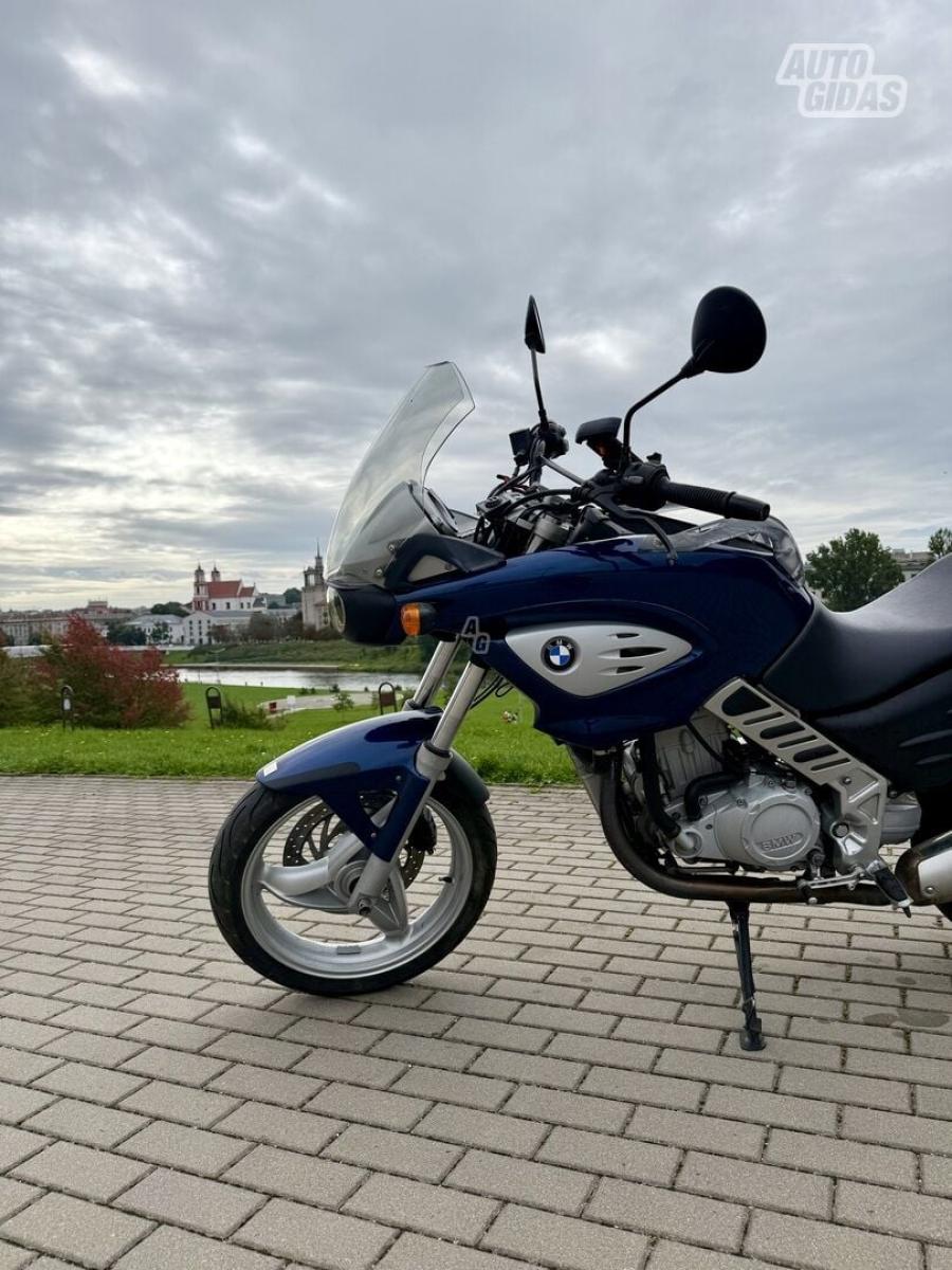 BMW F 650CS 2002 in Vilnius, with an engine capacity of 0.00 L and mileage of 0 thousand km for 1300 €, photo 9 on AUTOMOTO.COM.LV