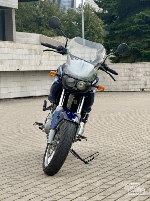BMW F 650CS 2002 in Vilnius, with an engine capacity of 0.00 L and mileage of 0 thousand km for 1300 €, photo 10 on AUTOMOTO.COM.LV