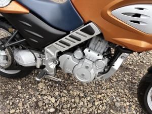 BMW F 650CS 2002 Kelmė, ar dzinēja tilpumu 0.65 L un nobraukumu 17 tūkst. km par 915 €, foto 13 vietnē AUTOMOTO.COM.LV