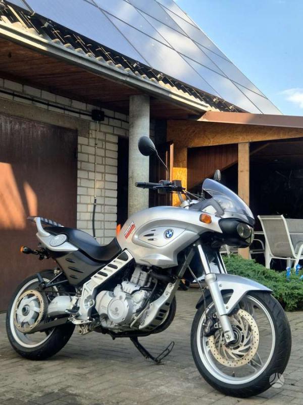 BMW F 650CS 2003 in Prienai, with an engine capacity of 0.65 L and mileage of 68 thousand km for 1350 €, photo 1 on AUTOMOTO.COM.LV