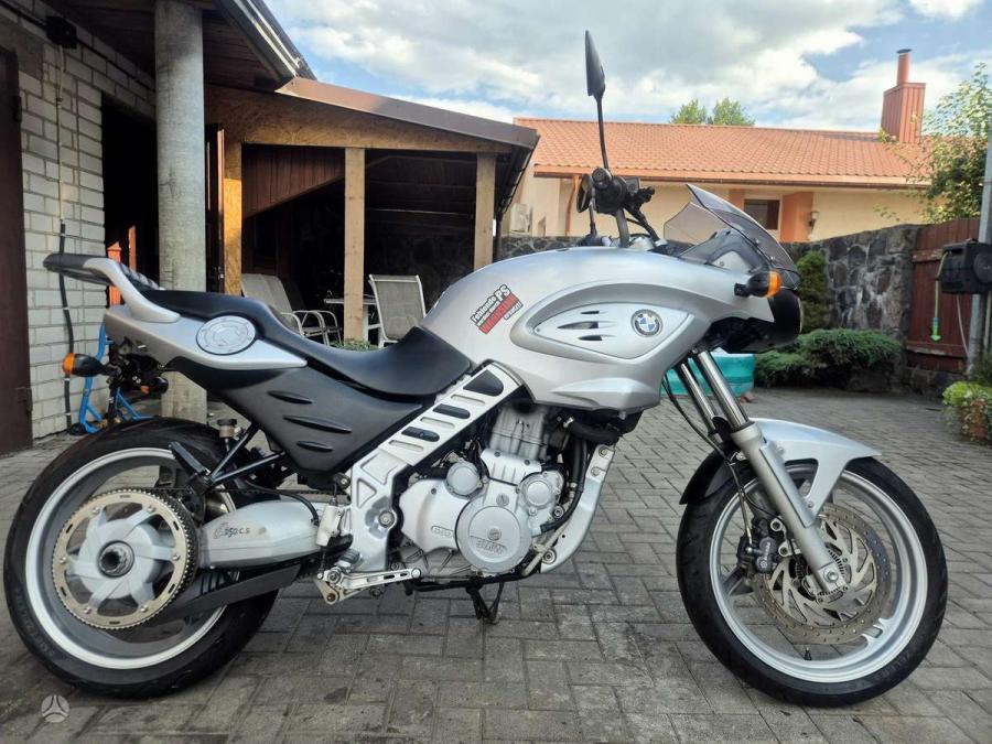 BMW F 650CS 2003 in Prienai, with an engine capacity of 0.65 L and mileage of 68 thousand km for 1350 €, photo 7 on AUTOMOTO.COM.LV