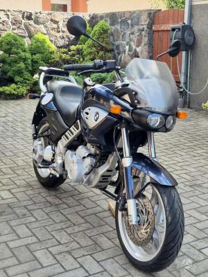 BMW F 650CS 2003 in Prienai, with an engine capacity of 0.65 L and mileage of 11 thousand km for 1650 €, photo 4 on AUTOMOTO.COM.LV