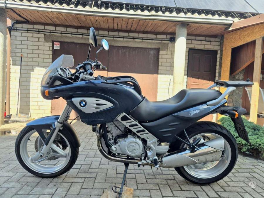 BMW F 650CS 2003 in Prienai, with an engine capacity of 0.65 L and mileage of 11 thousand km for 1650 €, photo 6 on AUTOMOTO.COM.LV