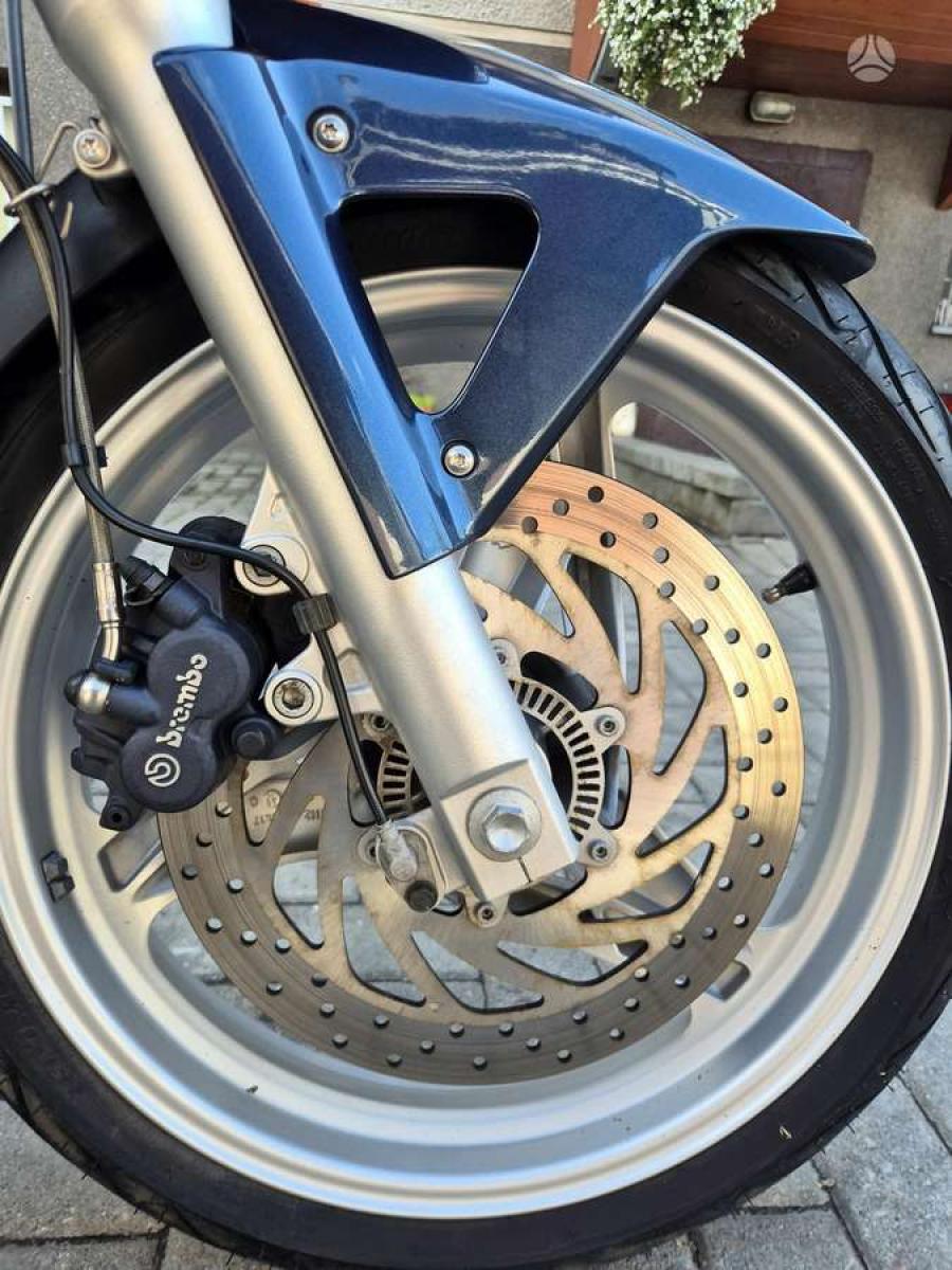 BMW F 650CS 2003 in Prienai, with an engine capacity of 0.65 L and mileage of 11 thousand km for 1650 €, photo 22 on AUTOMOTO.COM.LV