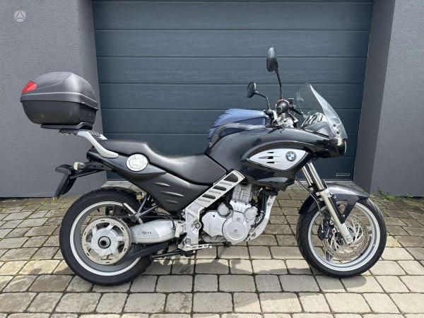 BMW F 650CS 2004 Viļņa, ar dzinēja tilpumu 0.65 L un nobraukumu 46 tūkst. km par 1600 €, foto 1 vietnē AUTOMOTO.COM.LV
