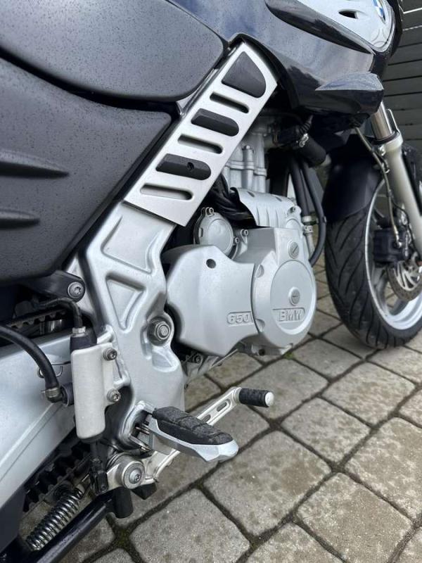 BMW F 650CS 2004 Viļņa, ar dzinēja tilpumu 0.65 L un nobraukumu 46 tūkst. km par 1600 €, foto 8 vietnē AUTOMOTO.COM.LV