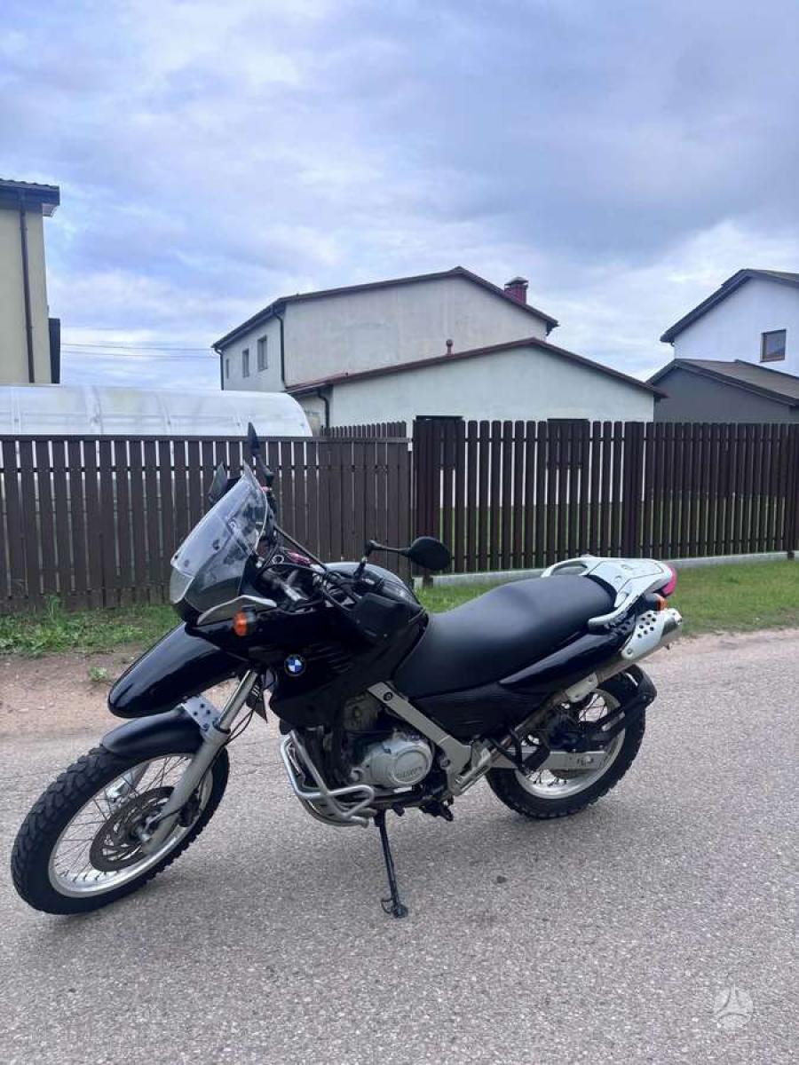 Melns BMW F 650GS 2001 Viļņa, ar dzinēja tilpumu 0.65 L un nobraukumu 39 tūkst. km par 2299 €, foto 4 vietnē AUTOMOTO.COM.LV