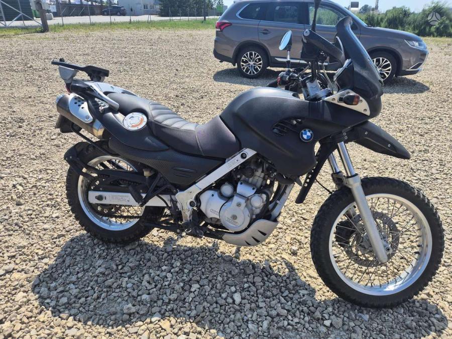 Черный БМВ F 650GS 2001 в Каунас, объемом двигателя 0.65 л и пробегом 47 тыс. км за 2200 €, фото 3 на AUTOMOTO.COM.LV